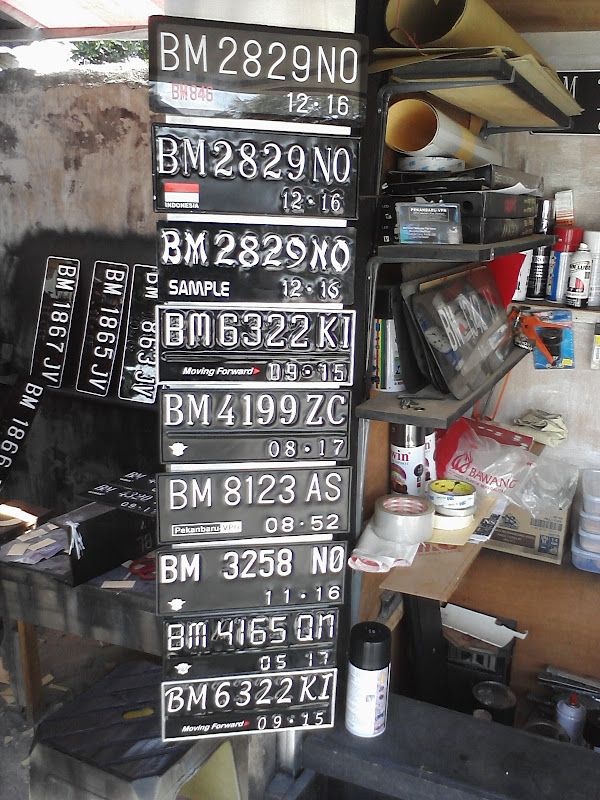 Variasi Plat Nomor Motor | Wallpaper Modifikasi Motor